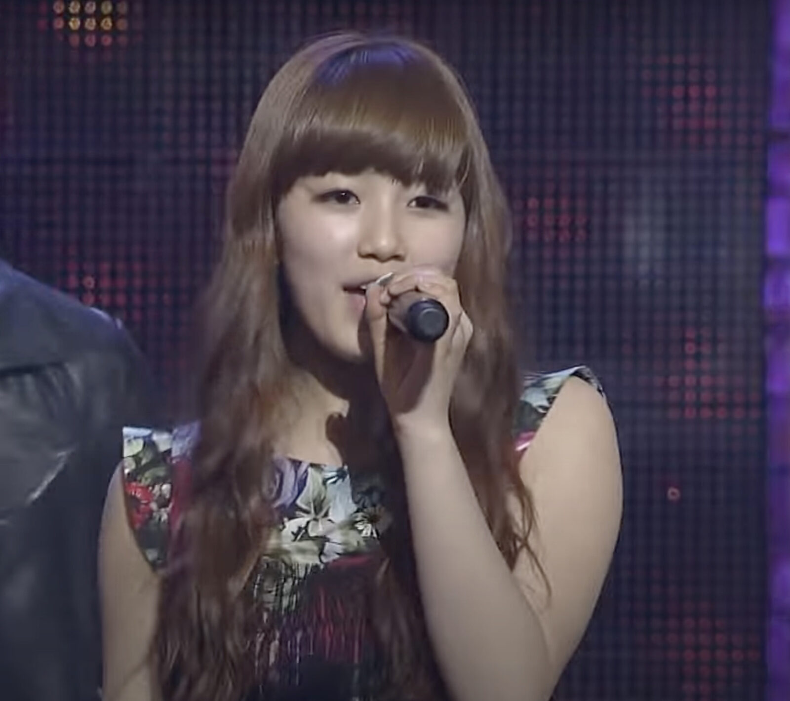 スジがまた痩せた？ふっくらしたデビュー当初から現在までの変化！ – TRENDUBU.log