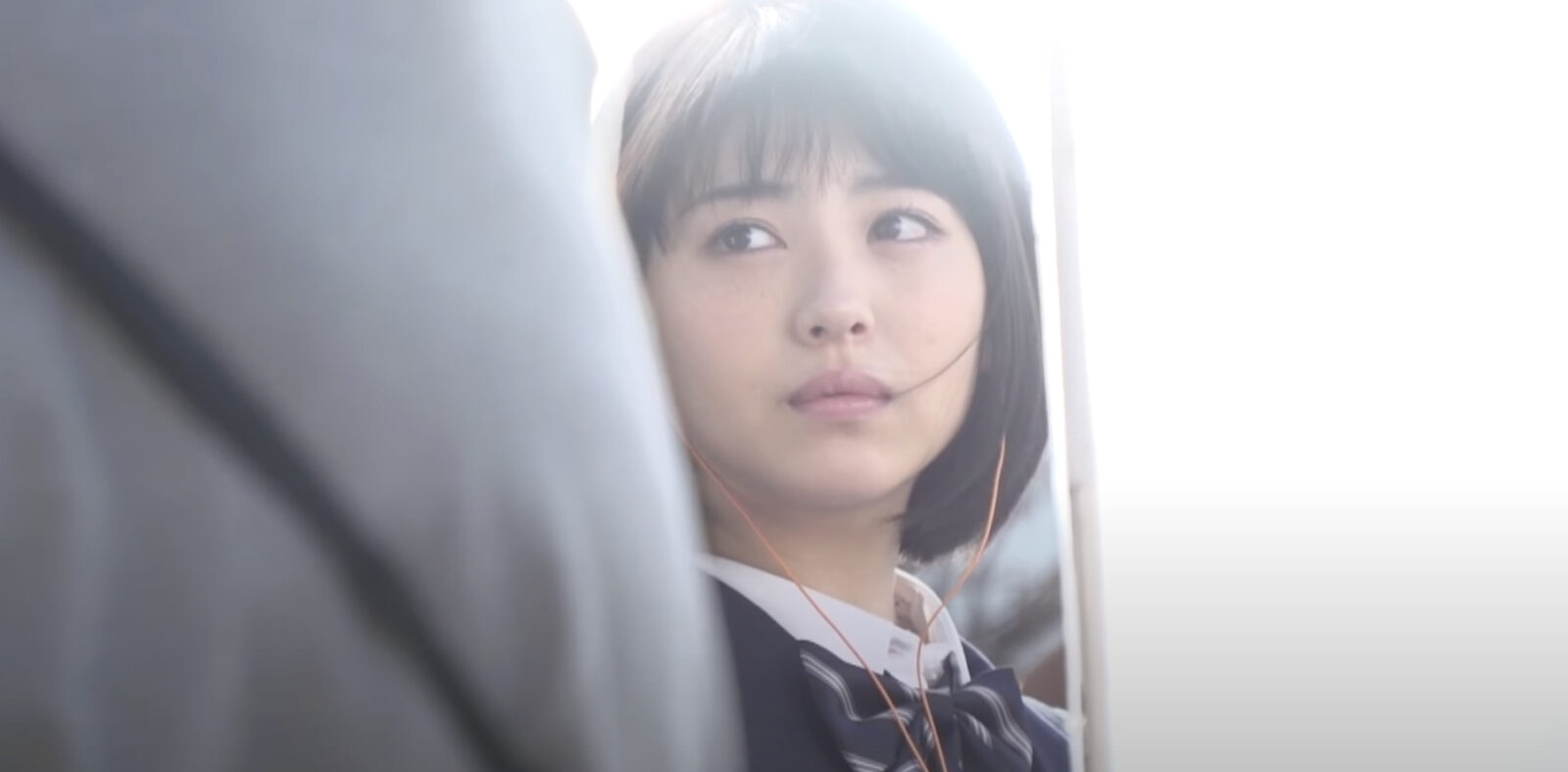 【紅白】浜辺美波の歌が下手で放送事故？本当の歌唱力はいかに？ – TRENDUBU.log